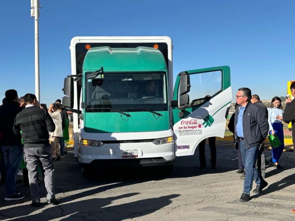 Circula en calles de Pachuca, primera unidad eléctrica de Coca-Cola